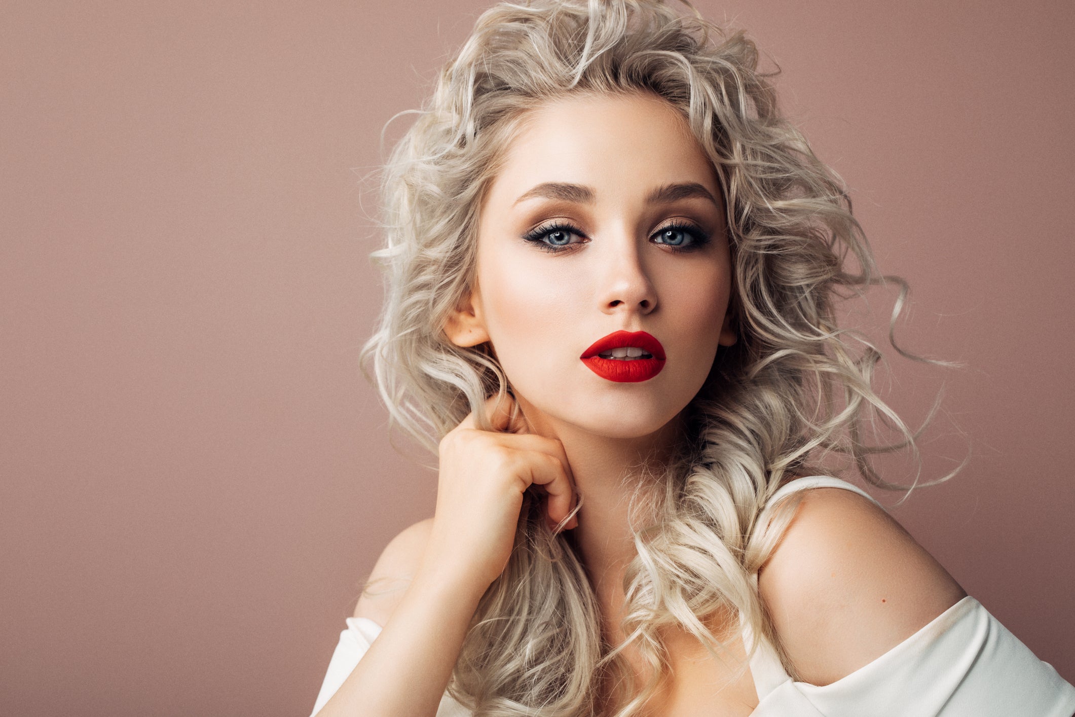 How to Prepare for Bleaching Your Hair – DS Healthcare Group